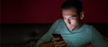 How Electromagnetic Radiation and Blue Light is Damaging our Eyes